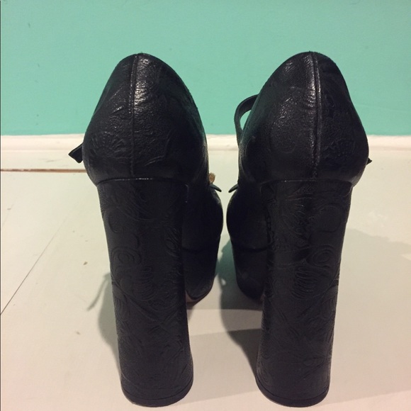 Bottega Veneta | Shoes | Bottega Veneta Butterfly Platform Pumps | Poshmark